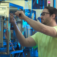 CUSTOM MACHINE DESIGN AND BUILD – UNIVERSAL MACHINE & ENGINEERING